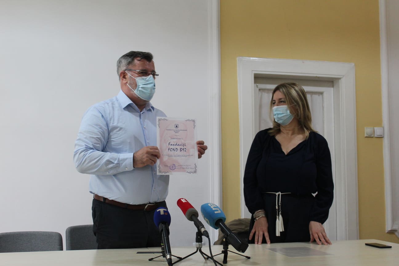 Inkubator za najmlađe borce Instituta za neonatologiju (FOTO) - Javni servis